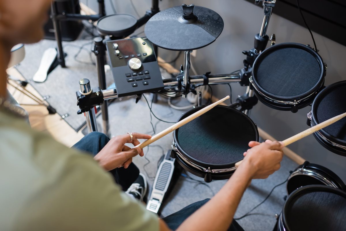 Donner DED-80 Review: The Best Beginner-Friendly Electronic Drum Kit ...